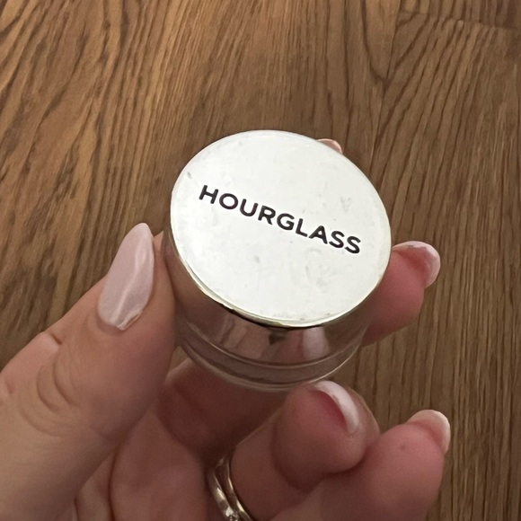 Hourglass | Makeup | Hourglass Molten Scattered Light Glitter Eyeshadow ...